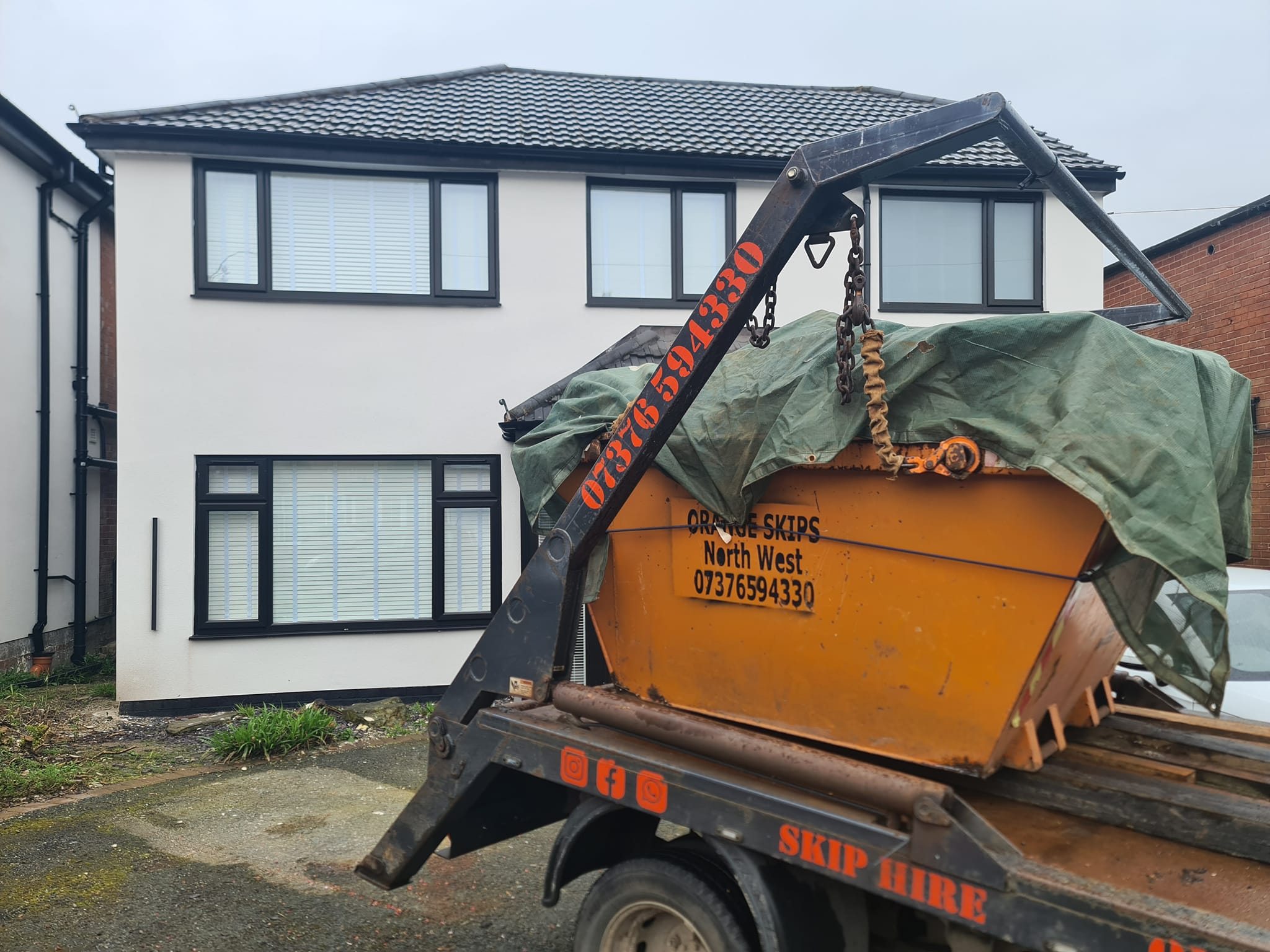 Mini Skips Whitefield | Orange Skips NW | Online Booking System