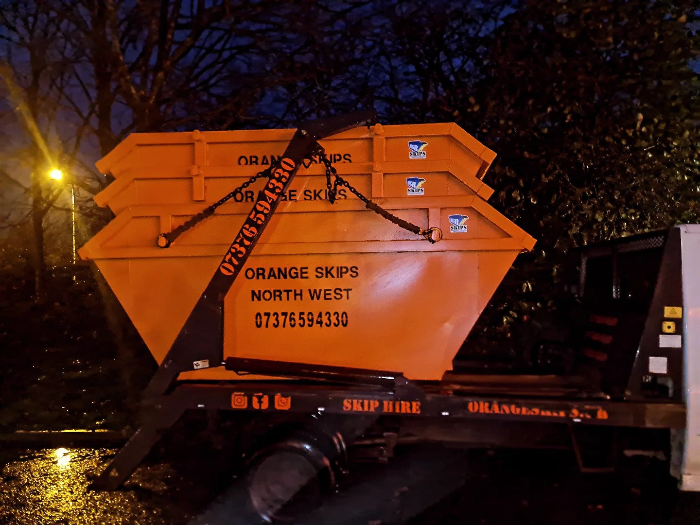 Same Day Skips Salford | Orange Skips NW | Call Now