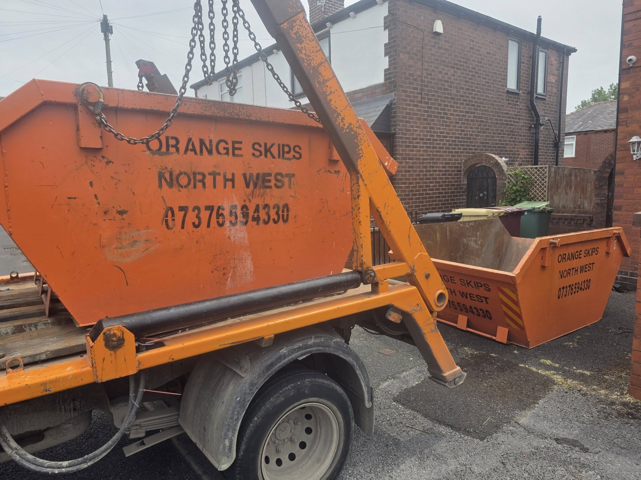 Next Day Skips Bolton | Orange Skips NW | Book Online Now